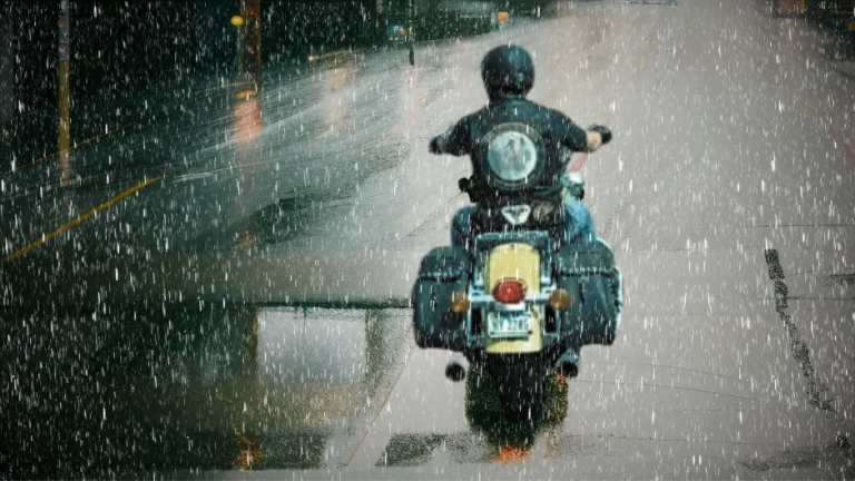 Best Motorcycle Rain Gear: Essential Protection for Wet Rides - Based Motor